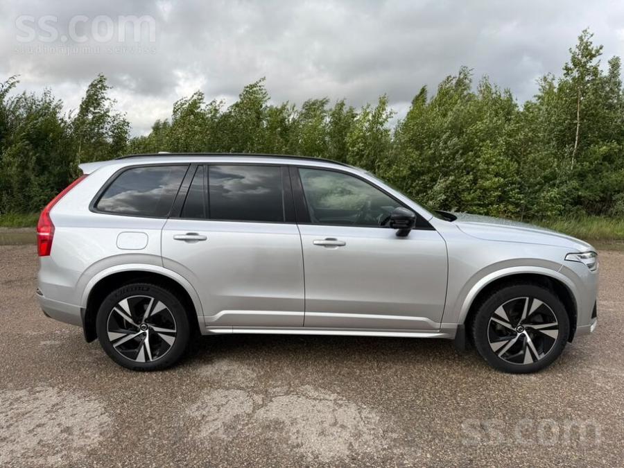 Grey Volvo XC90 2021 in Saldus, with an engine capacity of 2.00 L and mileage of 171 thousand km for 30000 €, photo 5 on AUTOMOTO.COM.LV