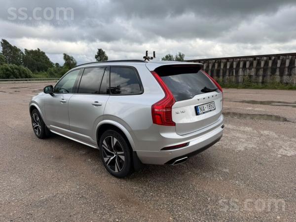 Grey Volvo XC90 2021 in Saldus, with an engine capacity of 2.00 L and mileage of 171 thousand km for 30000 €, photo 5 on AUTOMOTO.COM.LV