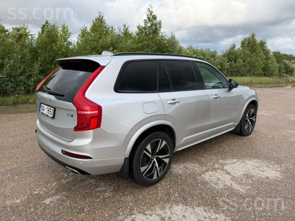 Grey Volvo XC90 2021 in Saldus, with an engine capacity of 2.00 L and mileage of 171 thousand km for 30000 €, photo 6 on AUTOMOTO.COM.LV