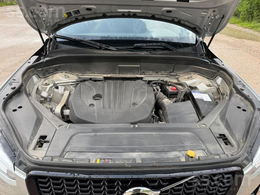 Grey Volvo XC90 2021 in Saldus, with an engine capacity of 2.00 L and mileage of 171 thousand km for 30000 €, photo 12 on AUTOMOTO.COM.LV