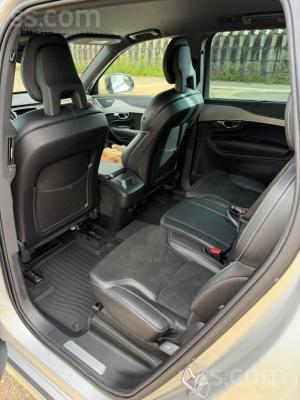 Grey Volvo XC90 2021 in Saldus, with an engine capacity of 2.00 L and mileage of 171 thousand km for 30000 €, photo 20 on AUTOMOTO.COM.LV