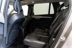 Pelēks Volvo XC90 2021 Viļņa, ar dzinēja tilpumu 1.97 L un nobraukumu 156 tūkst. km par 41900 €, foto 18 vietnē AUTOMOTO.COM.LV