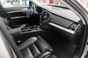 Pelēks Volvo XC90 2021 Viļņa, ar dzinēja tilpumu 1.97 L un nobraukumu 156 tūkst. km par 41900 €, foto 21 vietnē AUTOMOTO.COM.LV