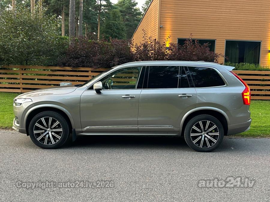 Grey Volvo XC90 2021 in Tallinn, with an engine capacity of 2.00 L and mileage of 165 thousand km for 39800 €, photo 3 on AUTOMOTO.COM.LV