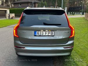 Grey Volvo XC90 2021 in Tallinn, with an engine capacity of 2.00 L and mileage of 165 thousand km for 39800 €, photo 6 on AUTOMOTO.COM.LV