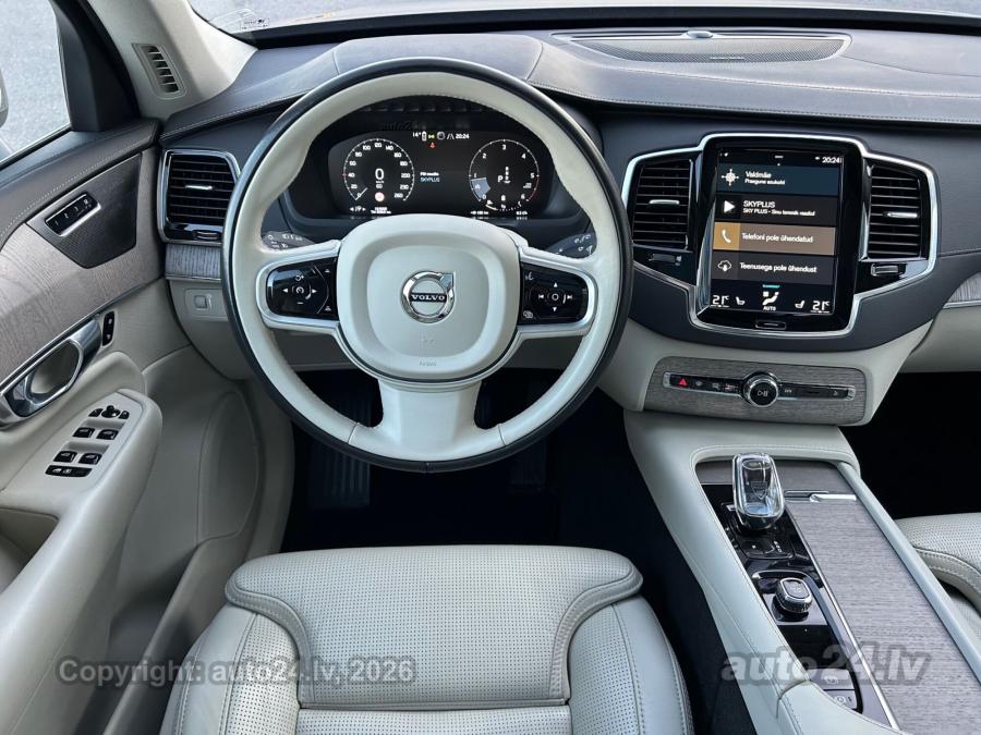 Grey Volvo XC90 2021 in Tallinn, with an engine capacity of 2.00 L and mileage of 165 thousand km for 39800 €, photo 16 on AUTOMOTO.COM.LV