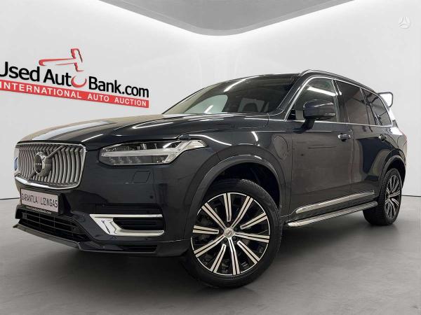 Grey Volvo XC90 2021 in Vilnius, with an engine capacity of 1.97 L and mileage of 118 thousand km for 40535 €, photo 1 on AUTOMOTO.COM.LV
