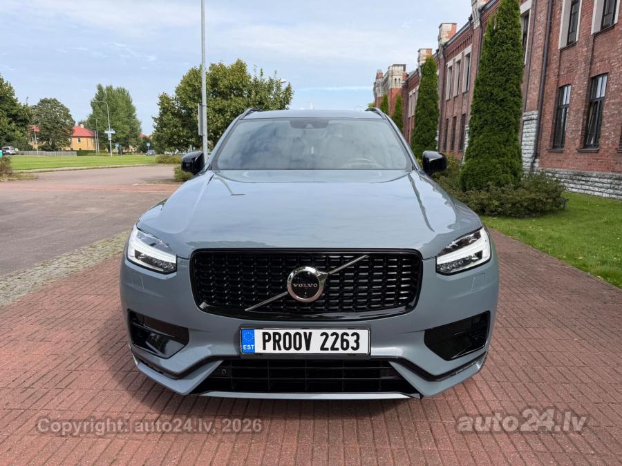 Grey Volvo XC90 2021 in Tallinn, with an engine capacity of 2.00 L and mileage of 141 thousand km for 34900 €, photo 6 on AUTOMOTO.COM.LV