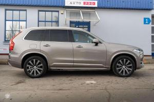 Pelēks Volvo XC90 2021 Viļņa, ar dzinēja tilpumu 1.97 L un nobraukumu 190 tūkst. km par 32790 €, foto 9 vietnē AUTOMOTO.COM.LV