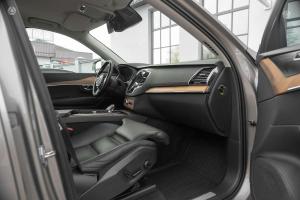 Pelēks Volvo XC90 2021 Viļņa, ar dzinēja tilpumu 1.97 L un nobraukumu 190 tūkst. km par 32790 €, foto 19 vietnē AUTOMOTO.COM.LV