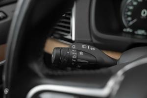 Pelēks Volvo XC90 2021 Viļņa, ar dzinēja tilpumu 1.97 L un nobraukumu 190 tūkst. km par 32790 €, foto 20 vietnē AUTOMOTO.COM.LV