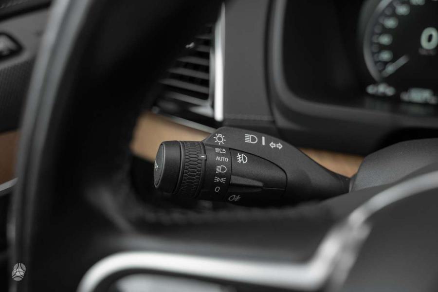 Pelēks Volvo XC90 2021 Viļņa, ar dzinēja tilpumu 1.97 L un nobraukumu 190 tūkst. km par 32790 €, foto 20 vietnē AUTOMOTO.COM.LV