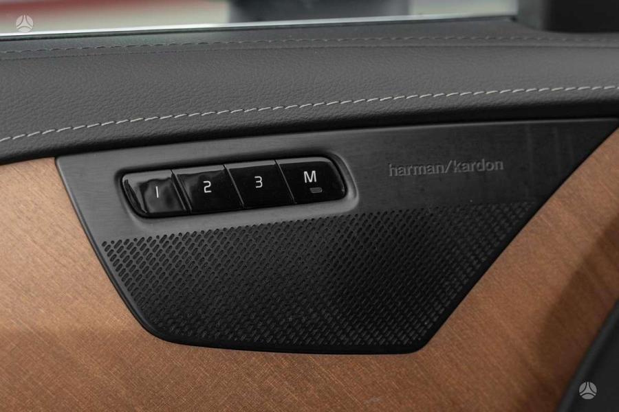 Pelēks Volvo XC90 2021 Viļņa, ar dzinēja tilpumu 1.97 L un nobraukumu 190 tūkst. km par 32790 €, foto 23 vietnē AUTOMOTO.COM.LV