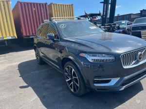 Grey Volvo XC90 2021 in Siauliai, with an engine capacity of 1.97 L and mileage of 269 thousand km for 18700 €, photo 12 on AUTOMOTO.COM.LV