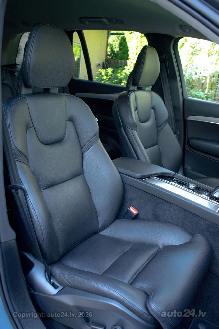 Pelēks Volvo XC90 2021 Tallina, ar dzinēja tilpumu 2.00 L un nobraukumu 91 tūkst. km par 41900 €, foto 12 vietnē AUTOMOTO.COM.LV