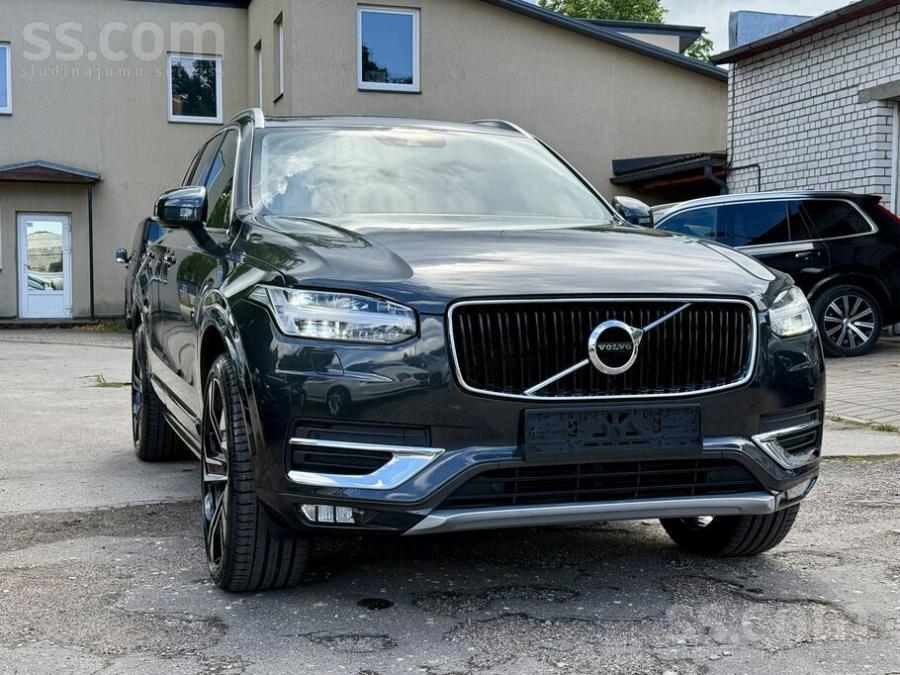 Grey Volvo XC90 2021 in Riga, with an engine capacity of 2.00 L and mileage of 0 thousand km for 34800 €, photo 3 on AUTOMOTO.COM.LV