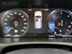 Grey Volvo XC90 2021 in Riga, with an engine capacity of 2.00 L and mileage of 0 thousand km for 34800 €, photo 21 on AUTOMOTO.COM.LV