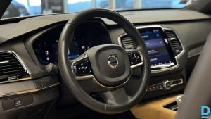 Pelēks Volvo XC90 2022 Mārupe, ar dzinēja tilpumu 2.00 L un nobraukumu 72 tūkst. km par 39990 €, foto 9 vietnē AUTOMOTO.COM.LV