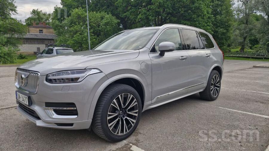 Pelēks Volvo XC90 2022 Saldus, ar dzinēja tilpumu 2.00 L un nobraukumu 80 tūkst. km par 47000 €, foto 3 vietnē AUTOMOTO.COM.LV