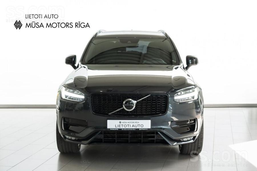 Pelēks Volvo XC90 2022 Rīga, ar dzinēja tilpumu 2.00 L un nobraukumu 85 tūkst. km par 40900 €, foto 4 vietnē AUTOMOTO.COM.LV