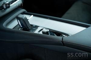 Pelēks Volvo XC90 2022 Rīga, ar dzinēja tilpumu 2.00 L un nobraukumu 85 tūkst. km par 40900 €, foto 16 vietnē AUTOMOTO.COM.LV