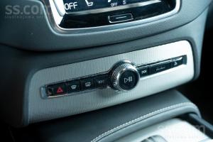 Pelēks Volvo XC90 2022 Rīga, ar dzinēja tilpumu 2.00 L un nobraukumu 85 tūkst. km par 40900 €, foto 17 vietnē AUTOMOTO.COM.LV