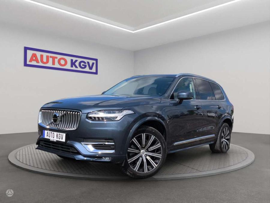 Grey Volvo XC90 2022 in Vilnius, with an engine capacity of 2.00 L and mileage of 103 thousand km for 31999 €, photo 1 on AUTOMOTO.COM.LV