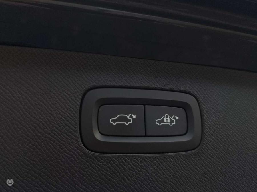 Pelēks Volvo XC90 2022 Viļņa, ar dzinēja tilpumu 2.00 L un nobraukumu 103 tūkst. km par 31999 €, foto 14 vietnē AUTOMOTO.COM.LV