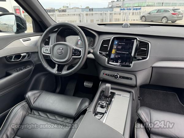 Grey Volvo XC90 2022 in Tallinn, with an engine capacity of 2.00 L and mileage of 142 thousand km for 38990 €, photo 7 on AUTOMOTO.COM.LV
