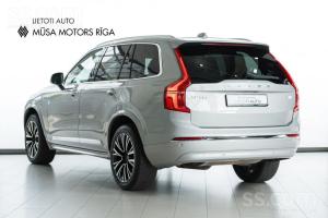 Grey Volvo XC90 2022 in Riga, with an engine capacity of 2.00 L and mileage of 81 thousand km for 45500 €, photo 9 on AUTOMOTO.COM.LV