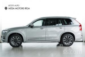 Grey Volvo XC90 2022 in Riga, with an engine capacity of 2.00 L and mileage of 81 thousand km for 45500 €, photo 10 on AUTOMOTO.COM.LV