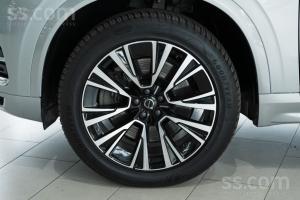 Grey Volvo XC90 2022 in Riga, with an engine capacity of 2.00 L and mileage of 81 thousand km for 45500 €, photo 11 on AUTOMOTO.COM.LV