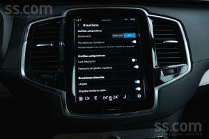 Grey Volvo XC90 2022 in Riga, with an engine capacity of 2.00 L and mileage of 81 thousand km for 45500 €, photo 20 on AUTOMOTO.COM.LV
