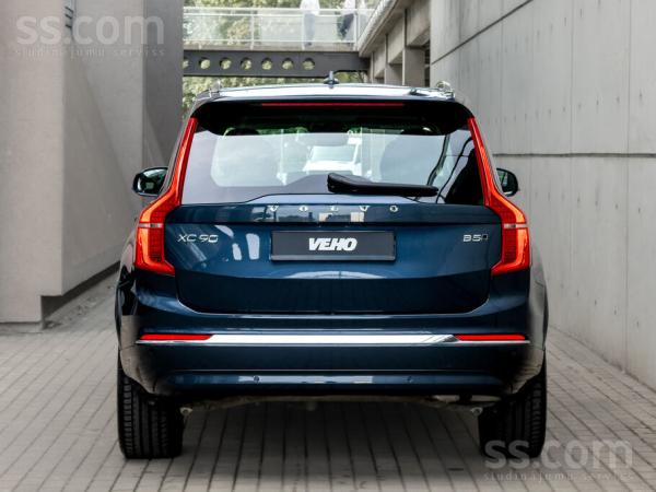 Pelēks Volvo XC90 2022 Rīga, ar dzinēja tilpumu 2.00 L un nobraukumu 93 tūkst. km par 38900 €, foto 6 vietnē AUTOMOTO.COM.LV