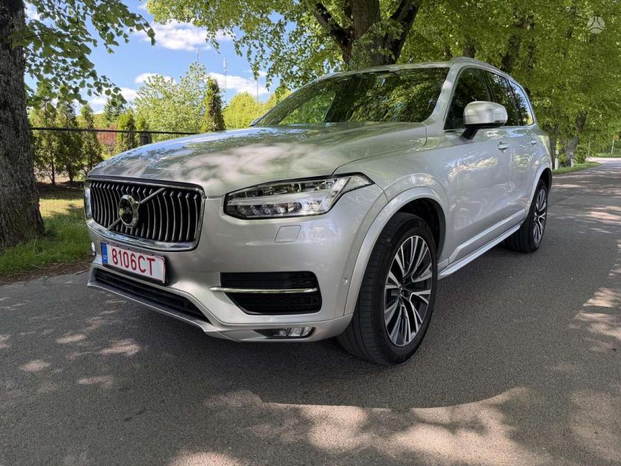 Pelēks Volvo XC90 2022 Viļņa, ar dzinēja tilpumu 1.97 L un nobraukumu 54 tūkst. km par 25500 €, foto 1 vietnē AUTOMOTO.COM.LV