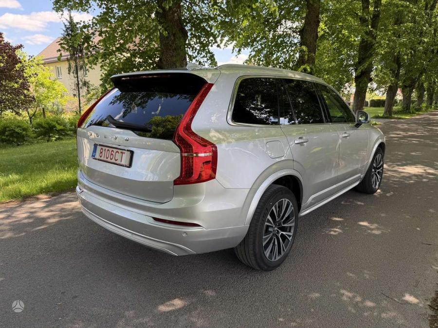 Pelēks Volvo XC90 2022 Viļņa, ar dzinēja tilpumu 1.97 L un nobraukumu 54 tūkst. km par 25500 €, foto 3 vietnē AUTOMOTO.COM.LV