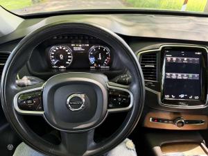 Pelēks Volvo XC90 2022 Viļņa, ar dzinēja tilpumu 1.97 L un nobraukumu 54 tūkst. km par 25500 €, foto 4 vietnē AUTOMOTO.COM.LV