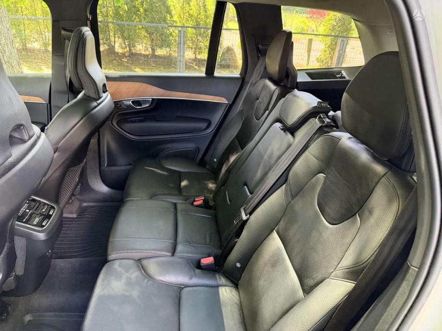 Pelēks Volvo XC90 2022 Viļņa, ar dzinēja tilpumu 1.97 L un nobraukumu 54 tūkst. km par 25500 €, foto 10 vietnē AUTOMOTO.COM.LV