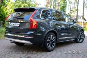 Pelēks Volvo XC90 2022 Tallina, ar dzinēja tilpumu 2.00 L un nobraukumu 84 tūkst. km par 49990 €, foto 3 vietnē AUTOMOTO.COM.LV