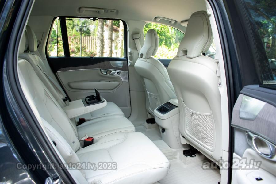 Pelēks Volvo XC90 2022 Tallina, ar dzinēja tilpumu 2.00 L un nobraukumu 84 tūkst. km par 49990 €, foto 5 vietnē AUTOMOTO.COM.LV