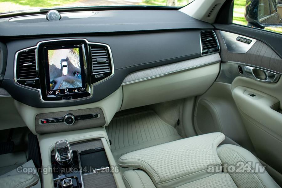 Pelēks Volvo XC90 2022 Tallina, ar dzinēja tilpumu 2.00 L un nobraukumu 84 tūkst. km par 49990 €, foto 15 vietnē AUTOMOTO.COM.LV
