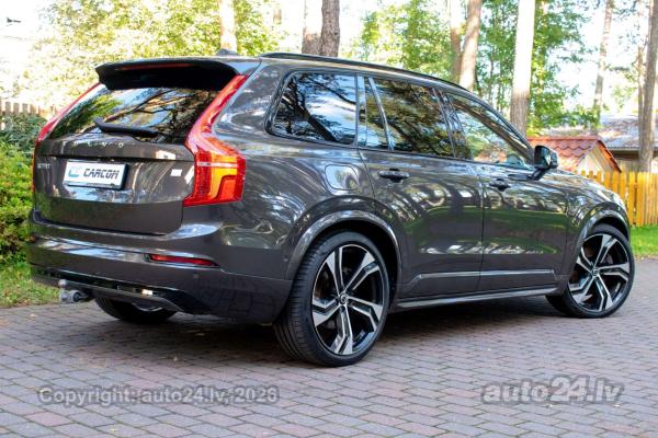 Pelēks Volvo XC90 2022 Tallina, ar dzinēja tilpumu 2.00 L un nobraukumu 91 tūkst. km par 56990 €, foto 3 vietnē AUTOMOTO.COM.LV