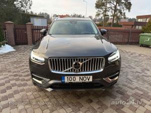 Pelēks Volvo XC90 2023 Tallina, ar dzinēja tilpumu 2.00 L un nobraukumu 60 tūkst. km par 63990 €, foto 2 vietnē AUTOMOTO.COM.LV