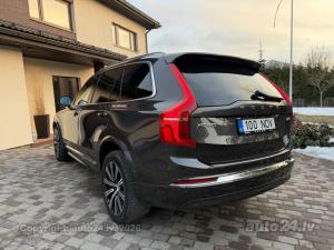 Pelēks Volvo XC90 2023 Tallina, ar dzinēja tilpumu 2.00 L un nobraukumu 60 tūkst. km par 63990 €, foto 3 vietnē AUTOMOTO.COM.LV
