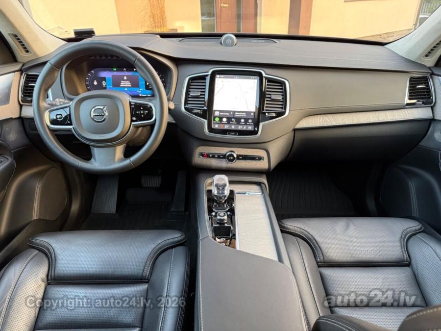 Pelēks Volvo XC90 2023 Tallina, ar dzinēja tilpumu 2.00 L un nobraukumu 60 tūkst. km par 63990 €, foto 13 vietnē AUTOMOTO.COM.LV