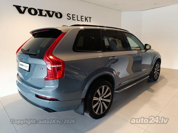 Grey Volvo XC90 2023 in Tallinn, with an engine capacity of 2.00 L and mileage of 78 thousand km for 55990 €, photo 3 on AUTOMOTO.COM.LV