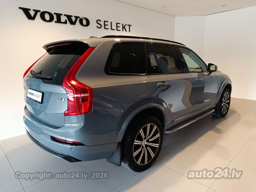 Pelēks Volvo XC90 2023 Tallina, ar dzinēja tilpumu 2.00 L un nobraukumu 78 tūkst. km par 55990 €, foto 4 vietnē AUTOMOTO.COM.LV
