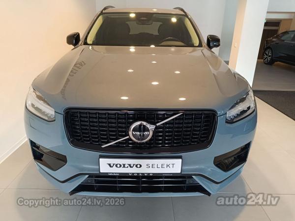 Grey Volvo XC90 2023 in Tallinn, with an engine capacity of 2.00 L and mileage of 78 thousand km for 55990 €, photo 4 on AUTOMOTO.COM.LV