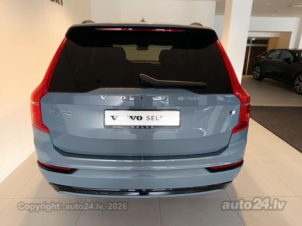 Grey Volvo XC90 2023 in Tallinn, with an engine capacity of 2.00 L and mileage of 78 thousand km for 55990 €, photo 5 on AUTOMOTO.COM.LV