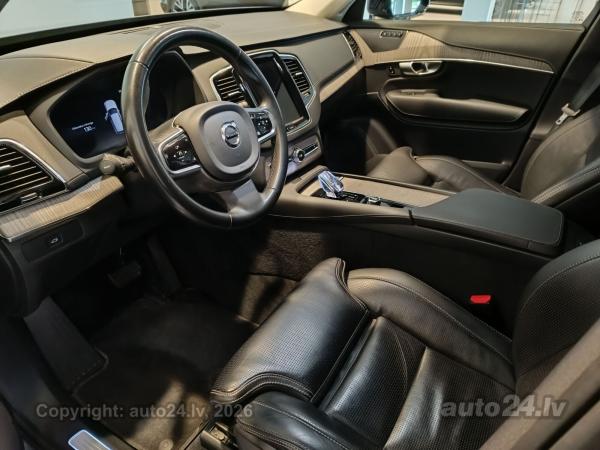 Grey Volvo XC90 2023 in Tallinn, with an engine capacity of 2.00 L and mileage of 78 thousand km for 55990 €, photo 6 on AUTOMOTO.COM.LV